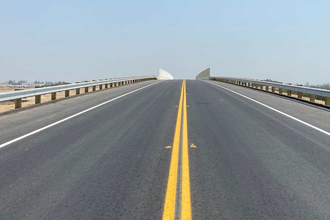 CP 1: American Avenue Grade Separation|BuildHSR