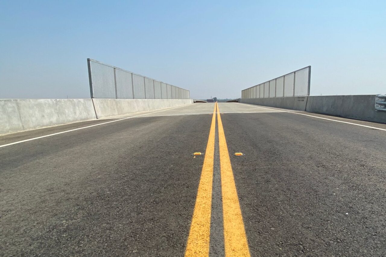 Avenue 10 Grade Separation|BuildHSR