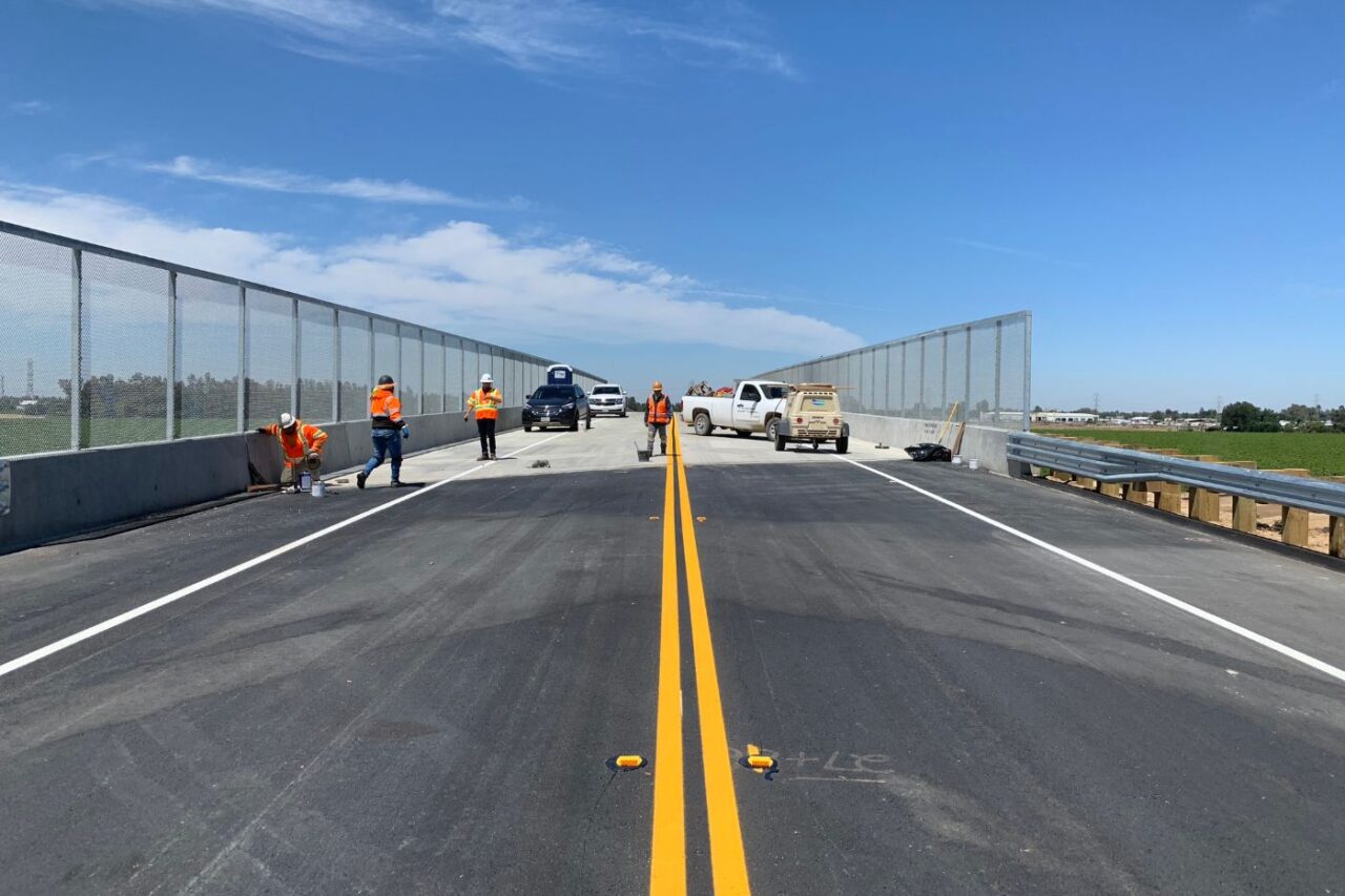 Avenue 15 Grade Separation|BuildHSR