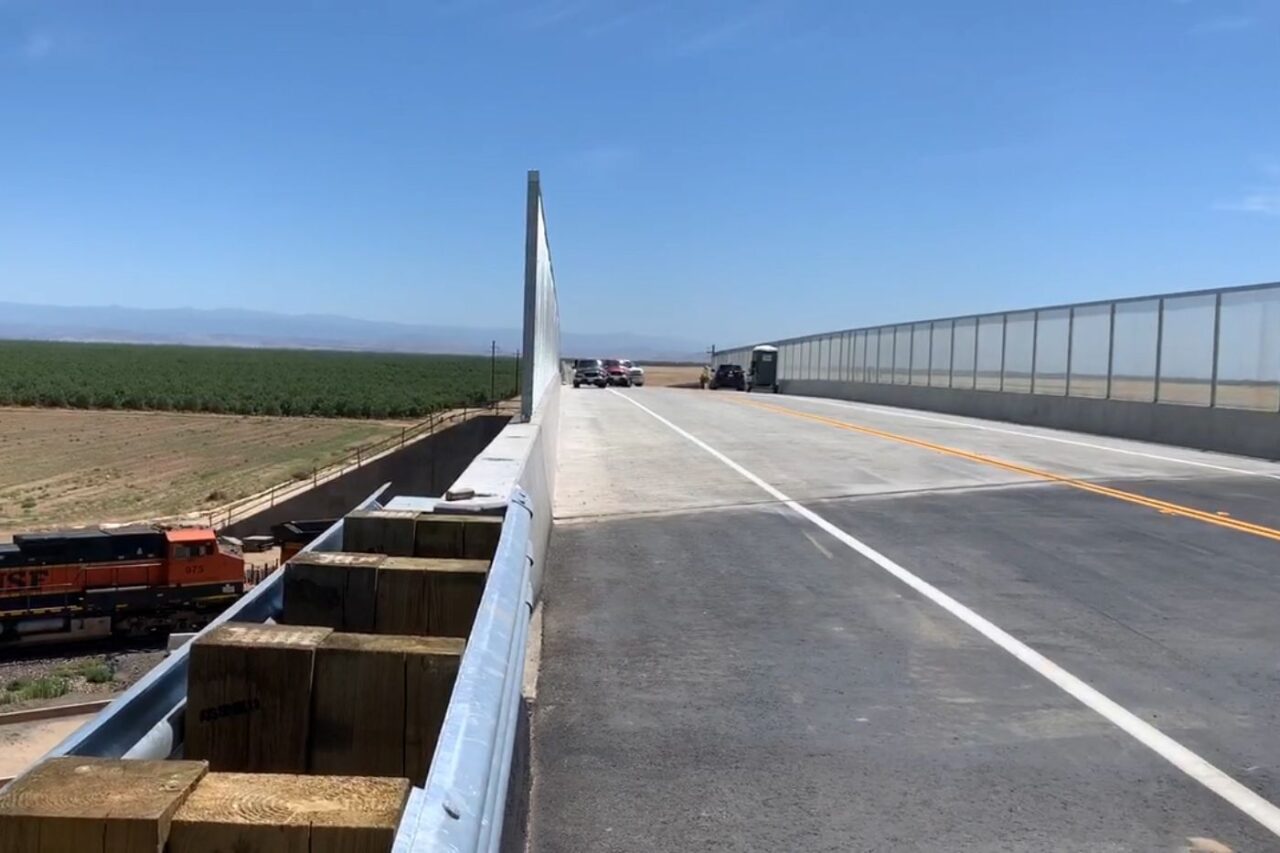 Avenue 15 Grade Separation|BuildHSR