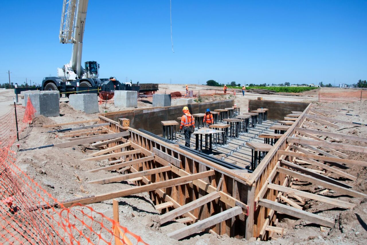 Avenue 15 Grade Seperation|BuildHSR