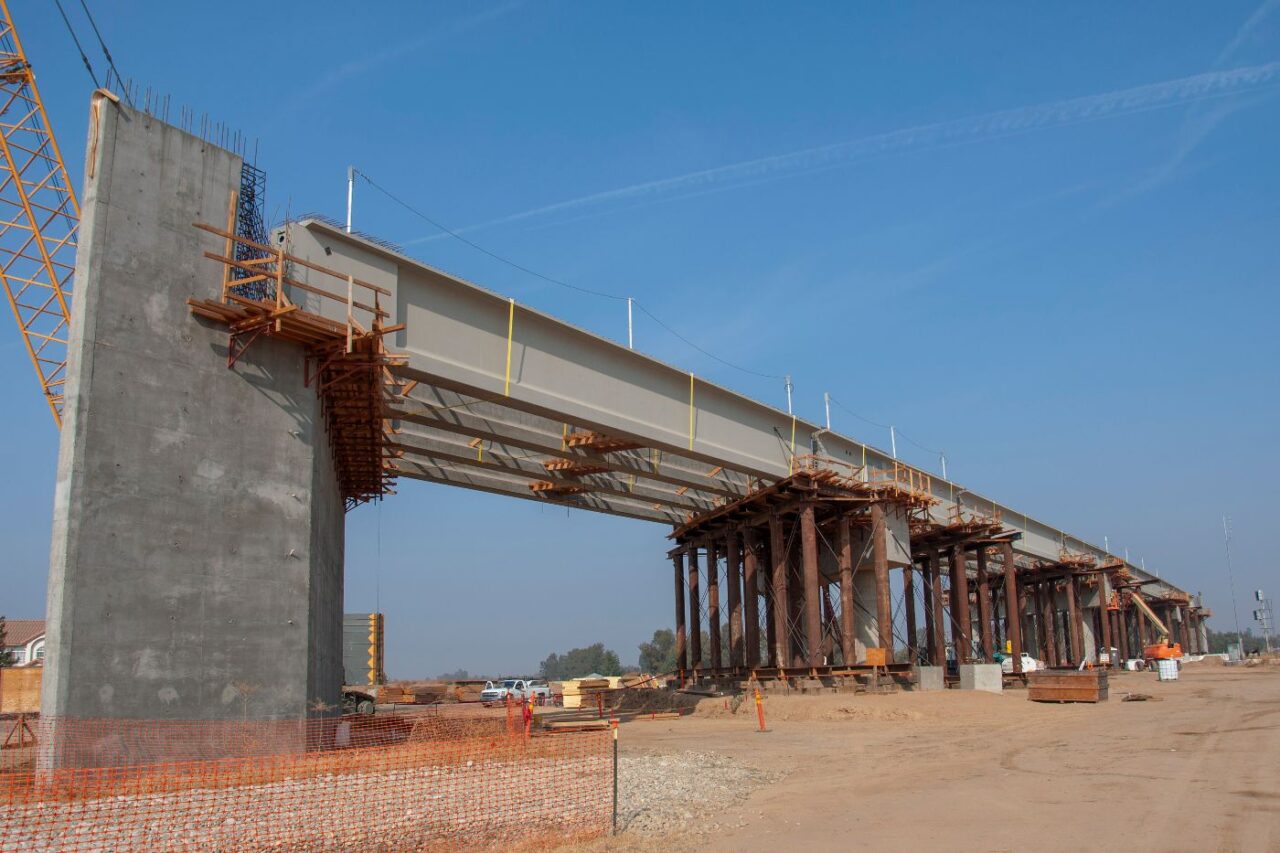 Road 27 Grade Separation|BuildHSR