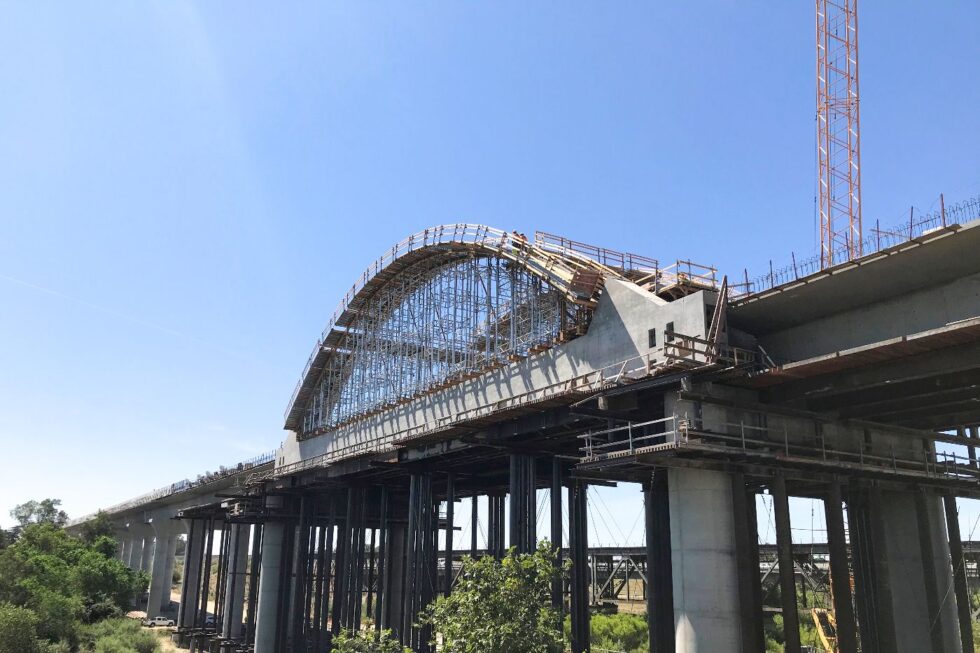 San Joaquin River Viaduct & Pergola|BuildHSR