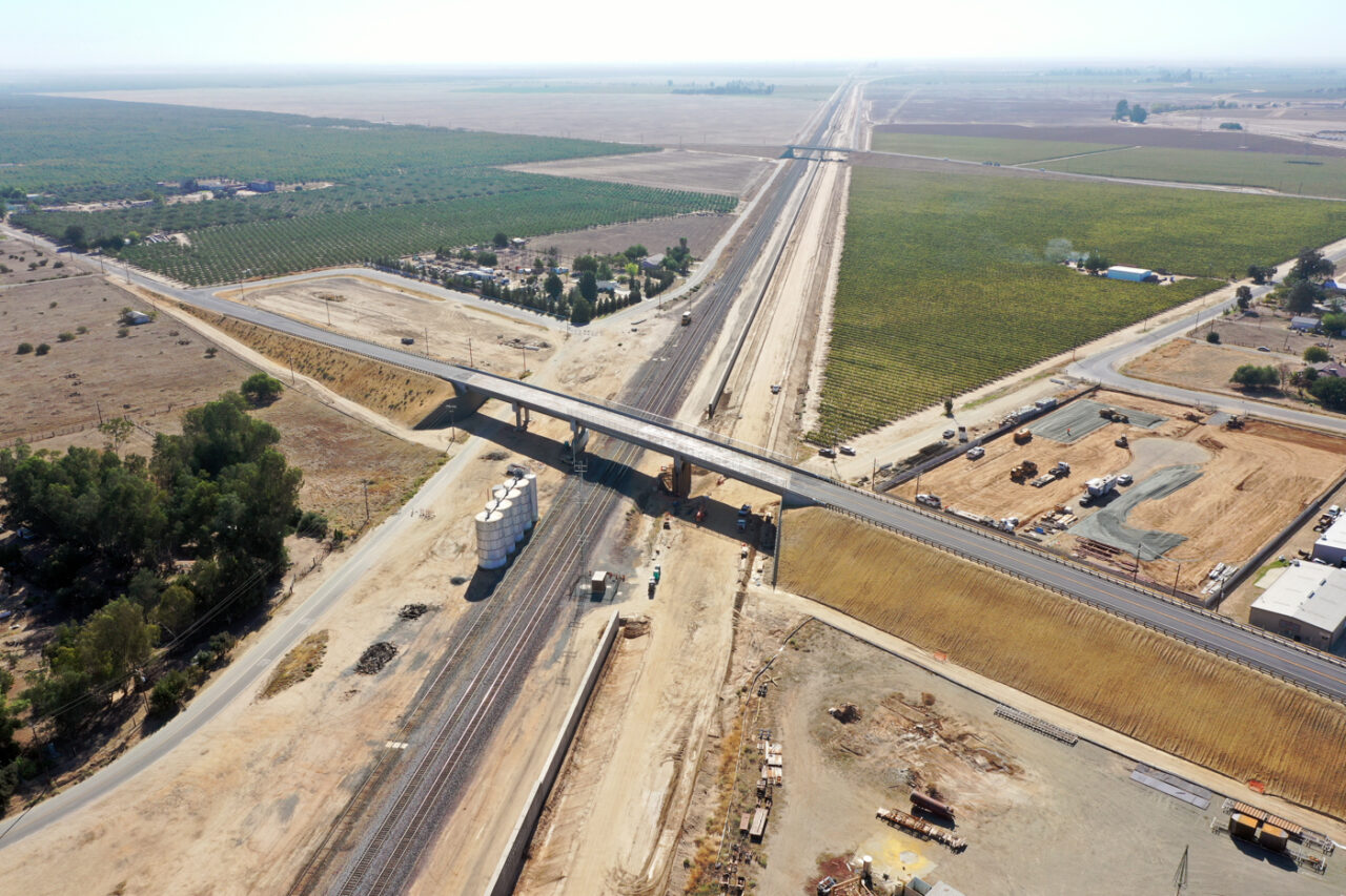Avenue 15 ½ Grade Separation|BuildHSR