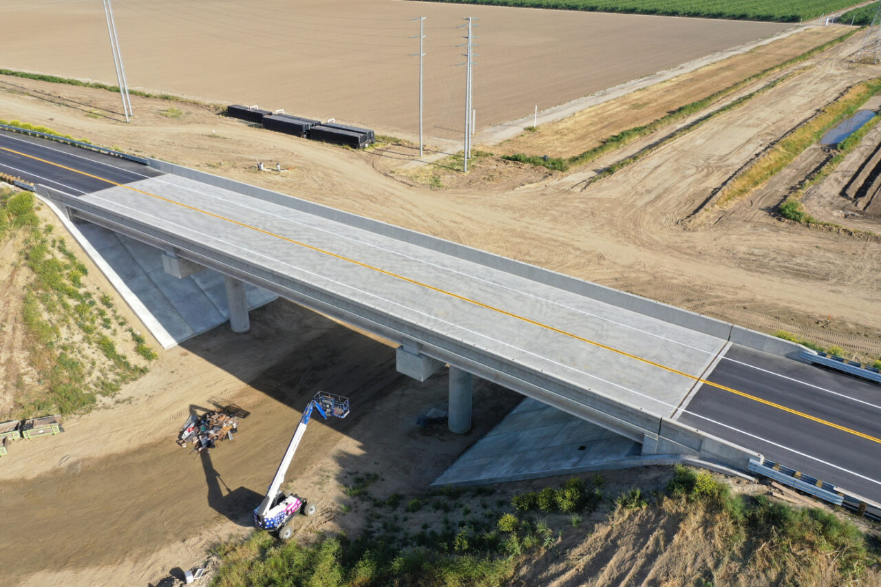 Idaho Avenue Overcrossing|BuildHSR
