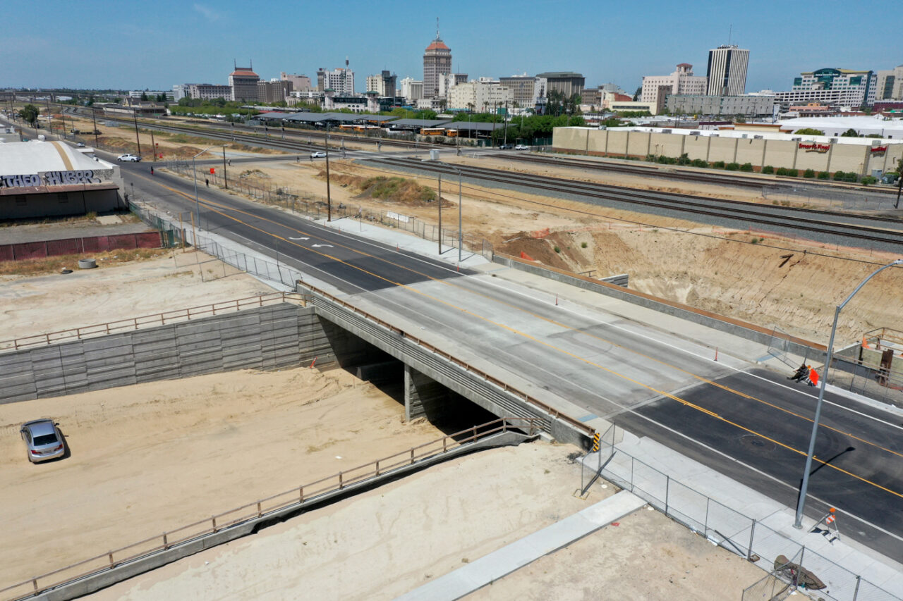 Ventura Street Undercrossing|BuildHSR